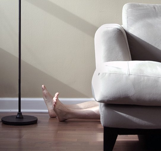 There’s a corpse sitting here. – Waite for it…